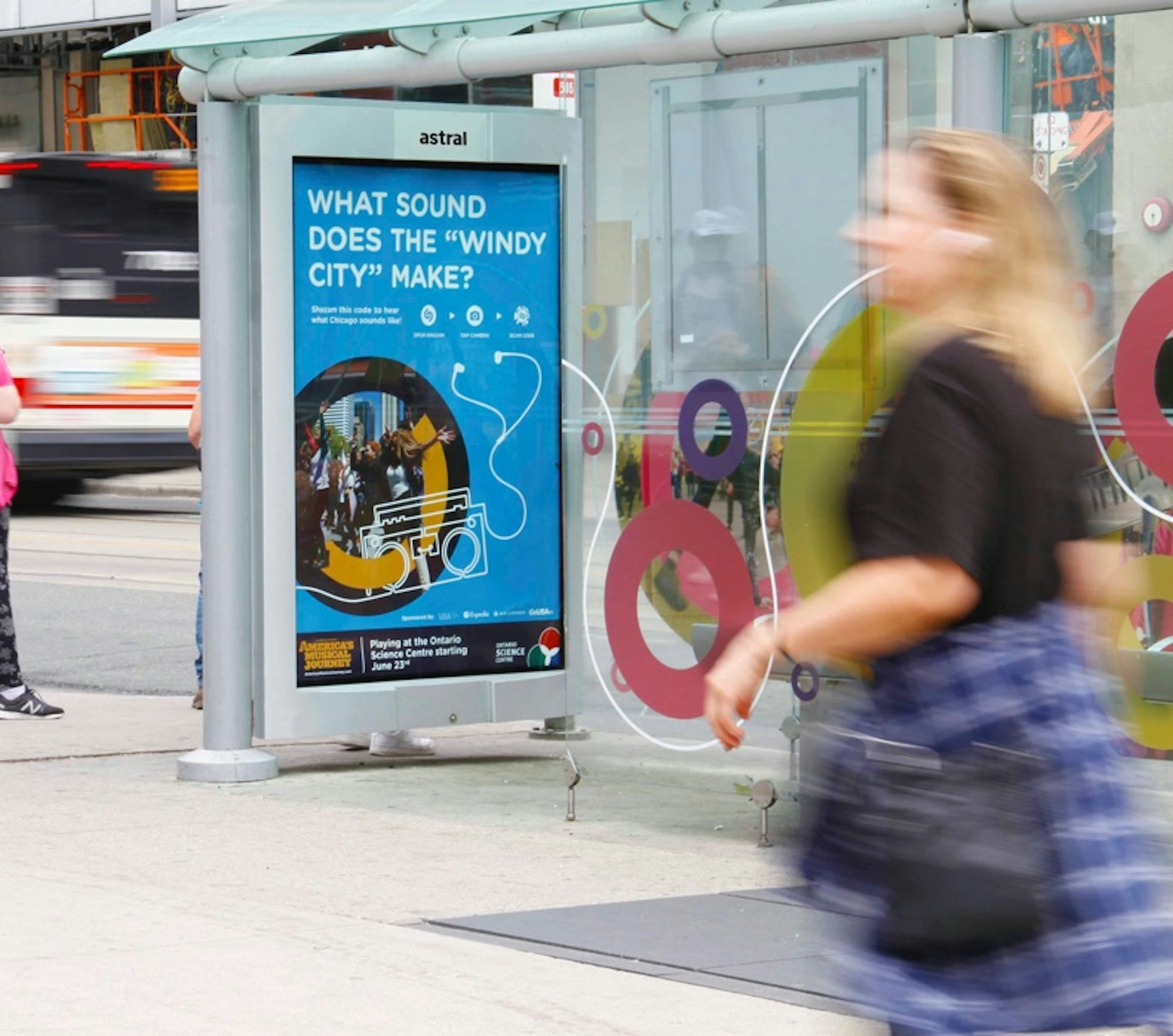 Astral / Out-of-home - Bell Media