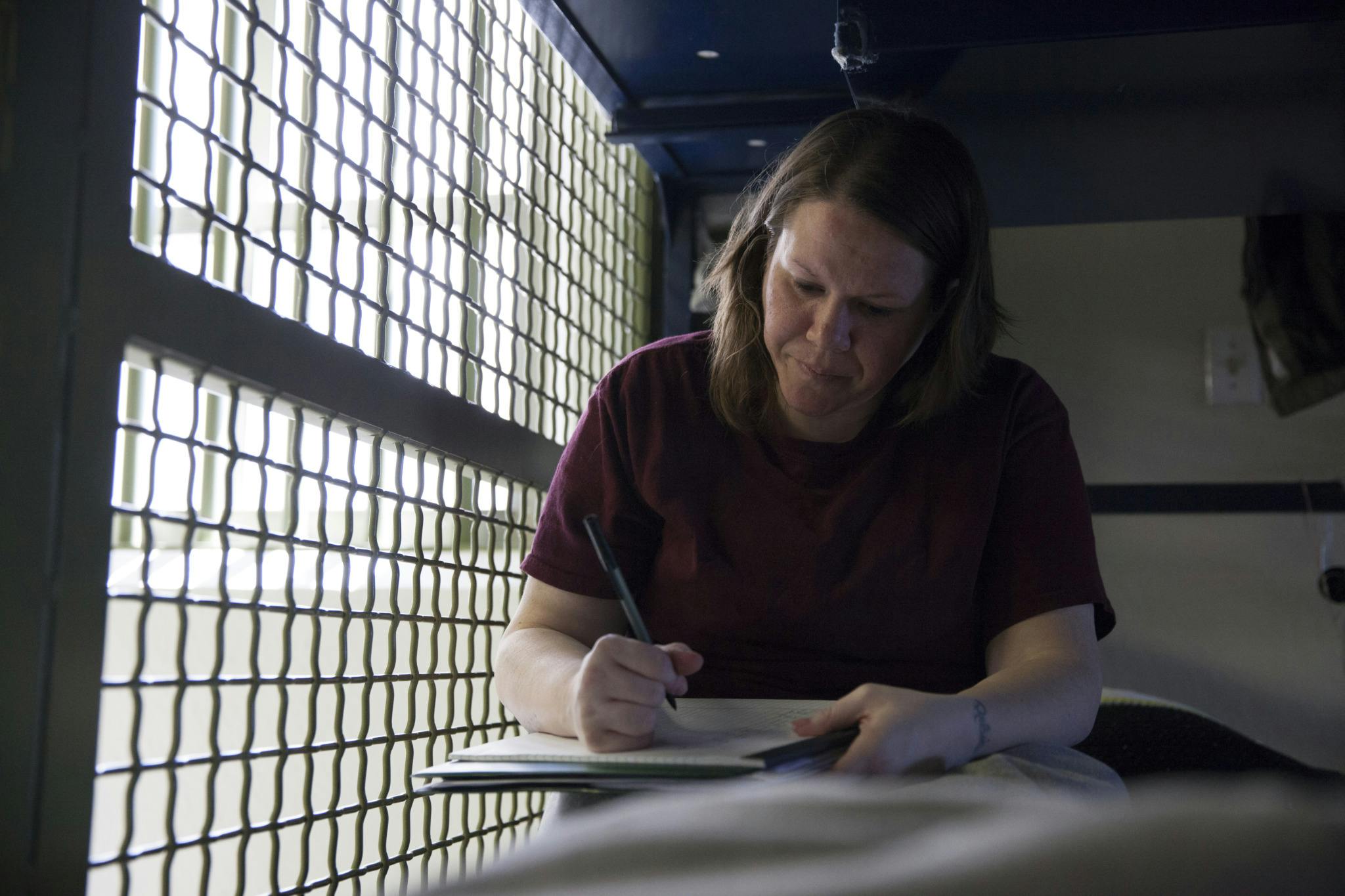 Women in prison - Bell Media